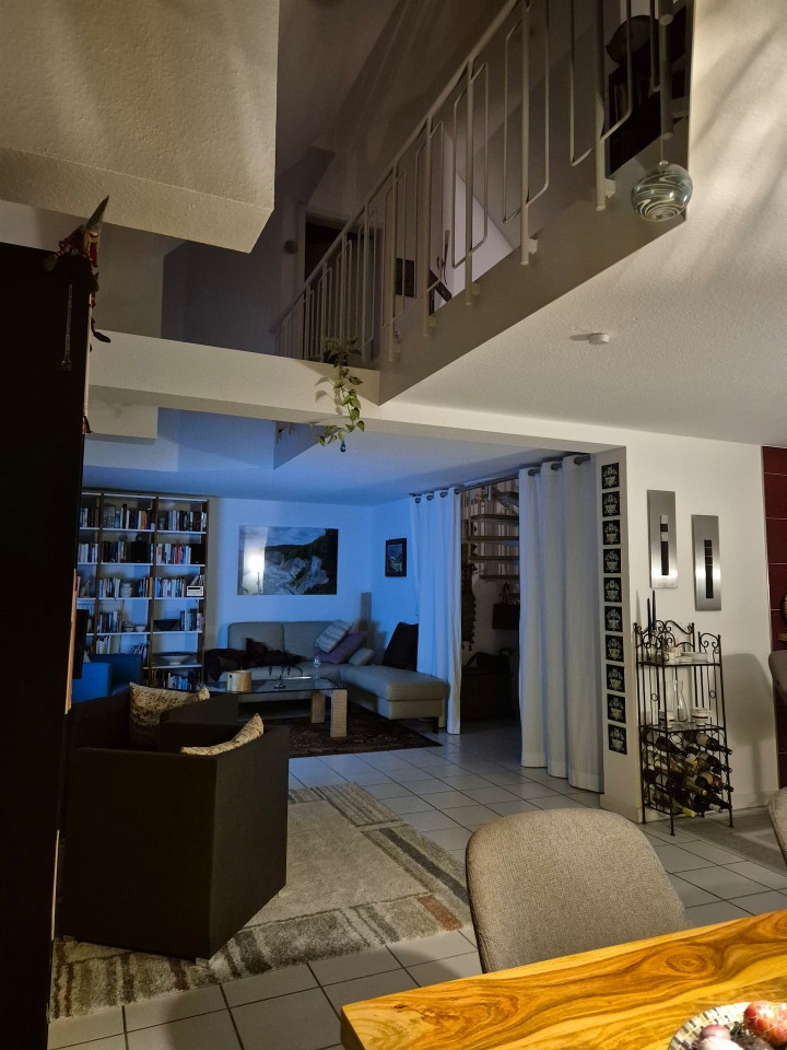Elegante Galerie-wohnung Im Süden Aachen - Aachen