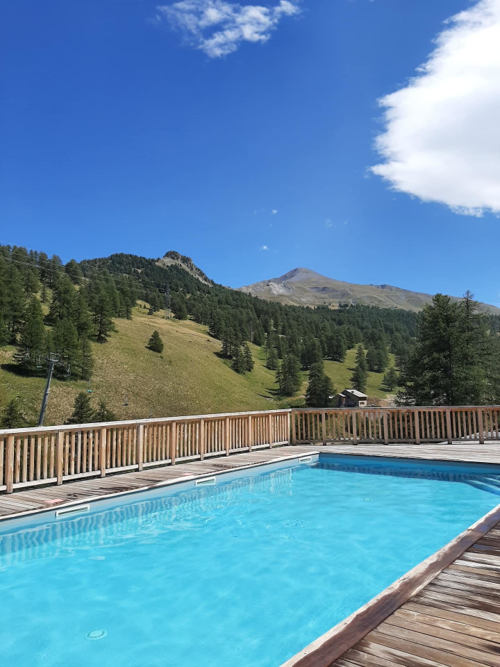 Dans Résidence Avec Piscine App.de Standing - Vars