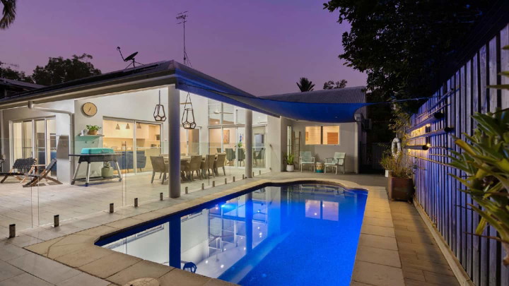 Sorrento By The Sea | 4 Bedrooms Close To Beach - Port Douglas