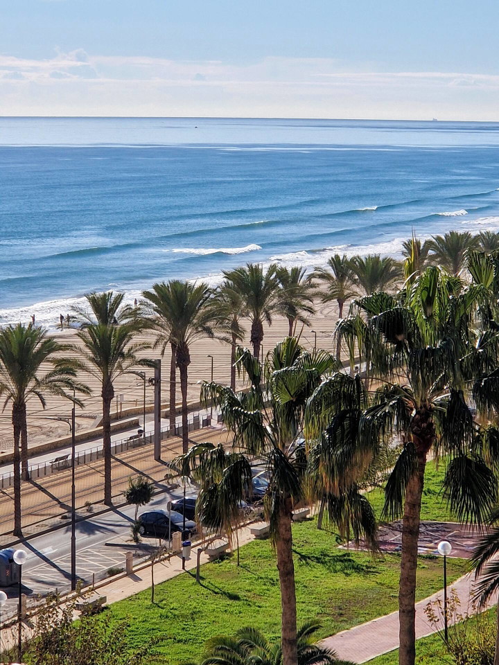 Acogedor Piso En Primera Linea - San Juan de Alicante