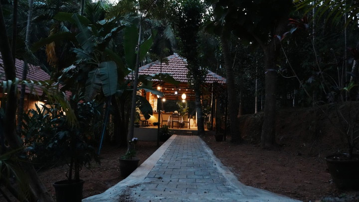 Boutique Farmstay | Open-air Kitchen · Ac · Wifi - 