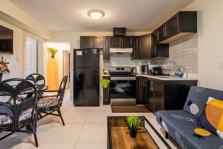 2-bed Entire Suite In Surrey Central New House - 新西敏