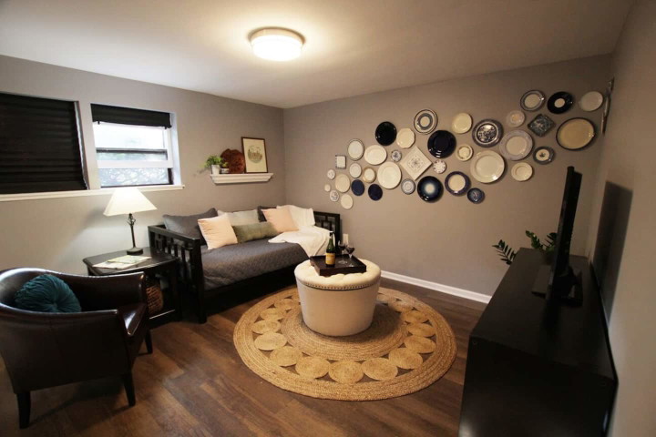 Sunny Jumbo Studio -