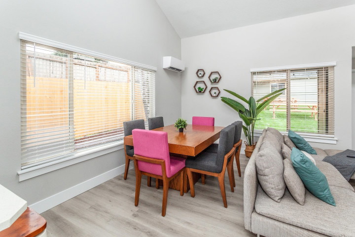 Modern Central Lux 3bd Oasis - Oregon City, OR