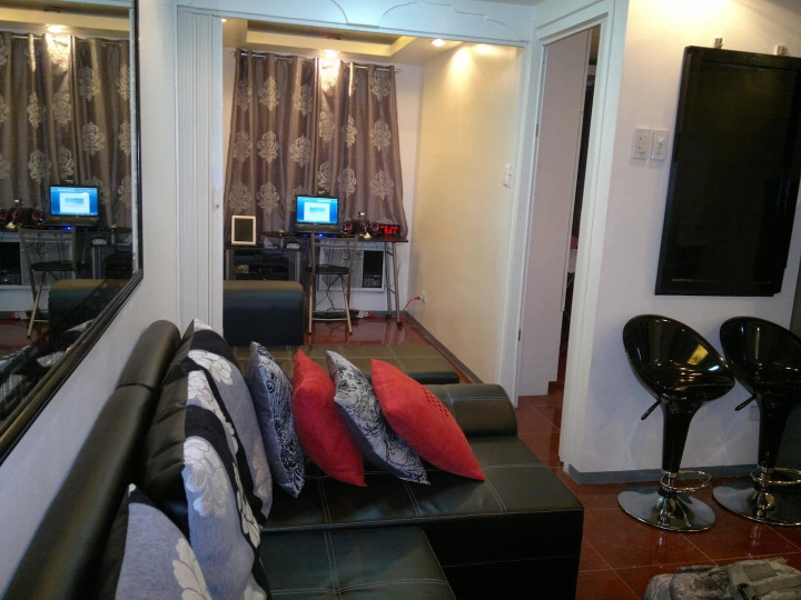 Cheap Clean New Condo Furnished Solo Fast Internet - Valenzuela