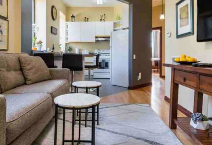 Comfy River West, Free Parking - Chicago, IL