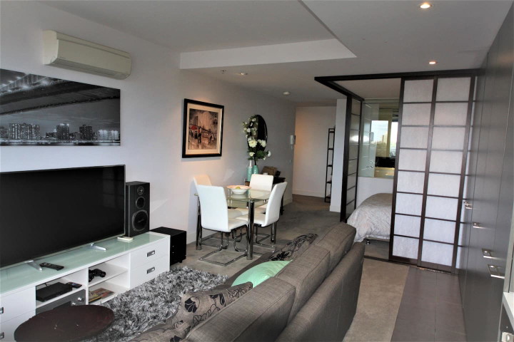 Luxurious With Great City Views, Free Private Parking & Fast Internet - St Kilda