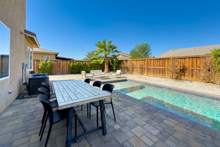 Sleek Escape: Private Heated Pool Paradise - Coachella, CA
