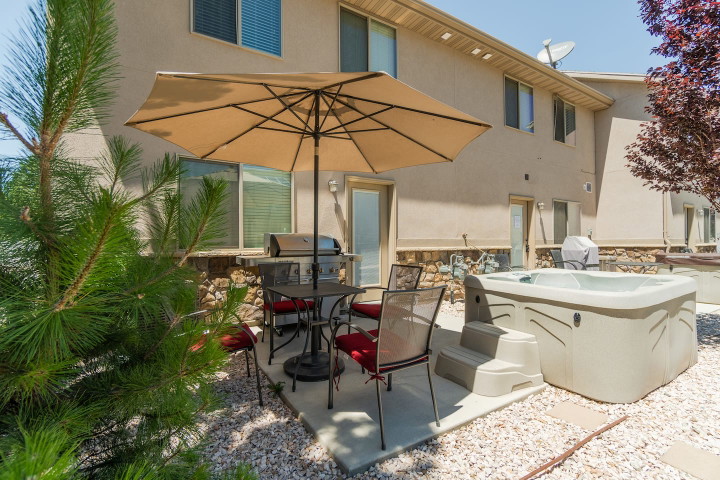New Construction+dedicated Hot Tub+best Location! - Ogden, UT