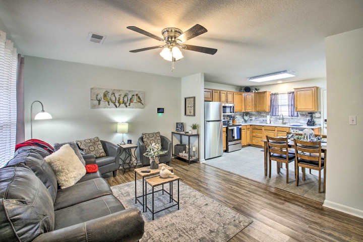Cozy Getaway Near Oaklawn Casino And Bathhouse Row - Hot Springs, AR