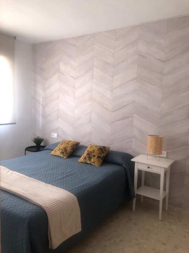 Entire Place: 2 Bedroom Apartment And Terrace With 65m2 - Roquetas de Mar