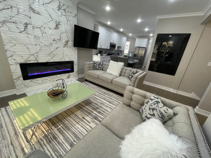 Exec Lux Home Wth 3 Level,6 Bdrms/3bth & 2 Kitchen - Beverly - Chicago