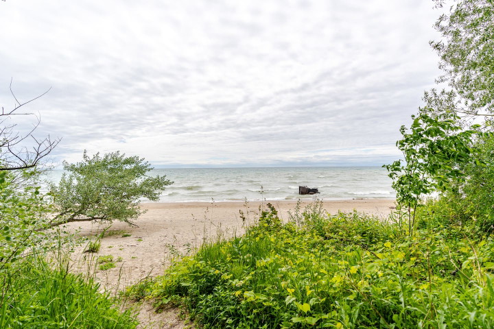 Boiler Beach Lake View Cottage - Kincardine