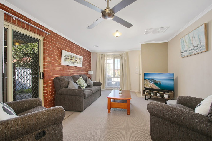 Mint-joyce*homely*stylishkitchen*outdoorspace*wifi - Albury