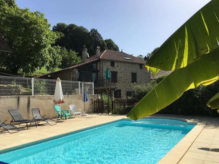 Gîte Clôturé De 1 à 10 Pers Et Sa Piscine Privée - Lot