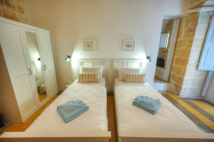 Charming 2bedroom Townhouse Valletta Center Kbut1- - Valletta