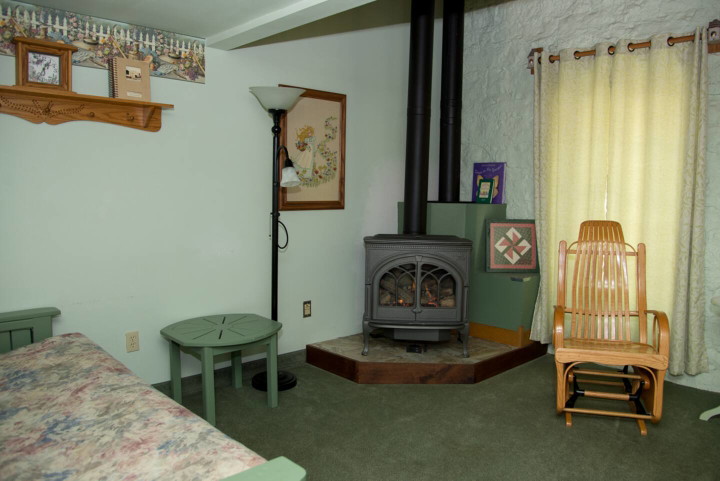 Stone Mill Hotel And Suites - Garden Loft Suite - Lanesboro, MN