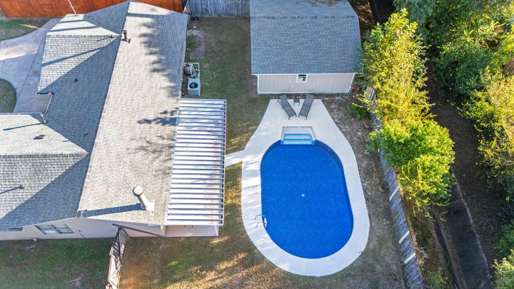 3br Retreat W/ Pool, Hot Tub & Office - Montgomery, AL