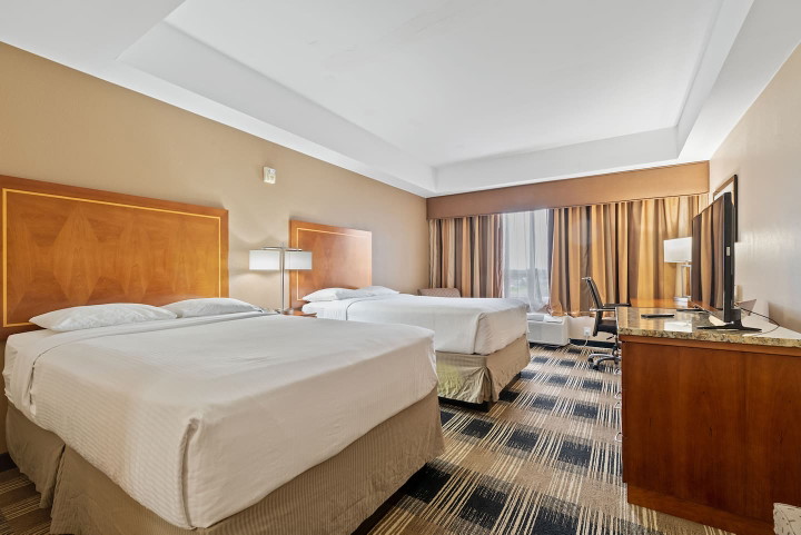 Double Suite Near Nyc & Ewr Airport | Sleeps 4 - Staten Island