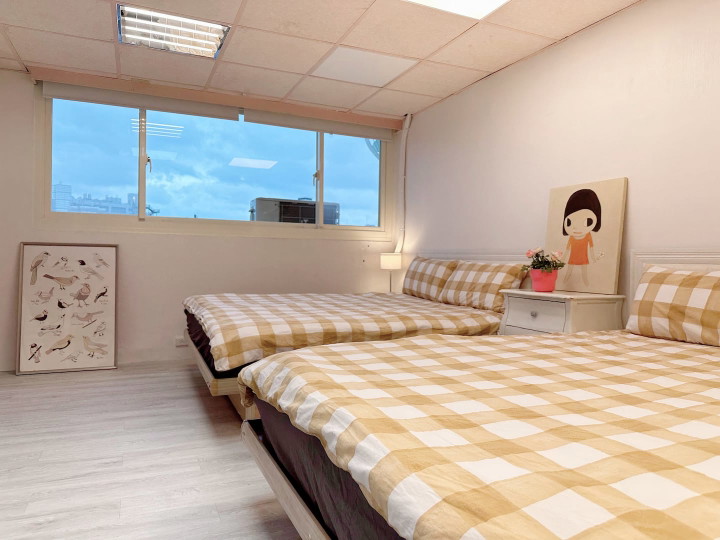 Cozyapt 10secs Ximenmrt 西門町時尚房 - 구이산 구