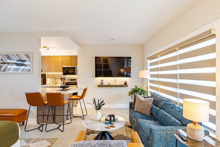 Luxe Studio On The Beach | Hollywood Broadwalk - Hollywood, FL