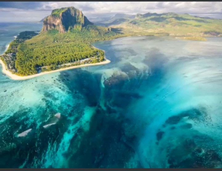 "Iles Aux Fourneaux" Large Apartment Le Morne - Mauritius