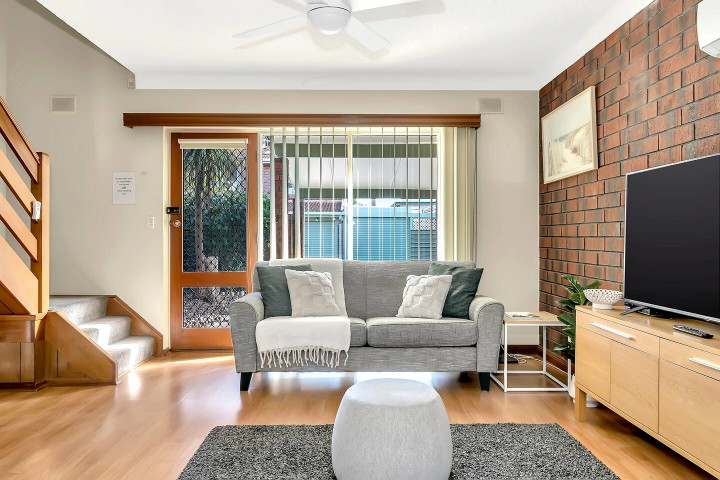 Brick Tides: Experience The Serene Glenelg North - Adelaide
