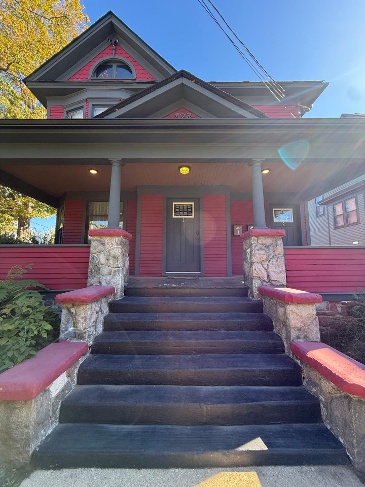 The Upper Loft At Moody Manor | 3br Historic Stay - Kalamazoo, MI