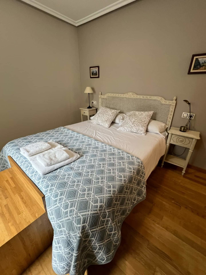 Gestiona2r - Apt. In The Old Town Of Llanisco - Llanes