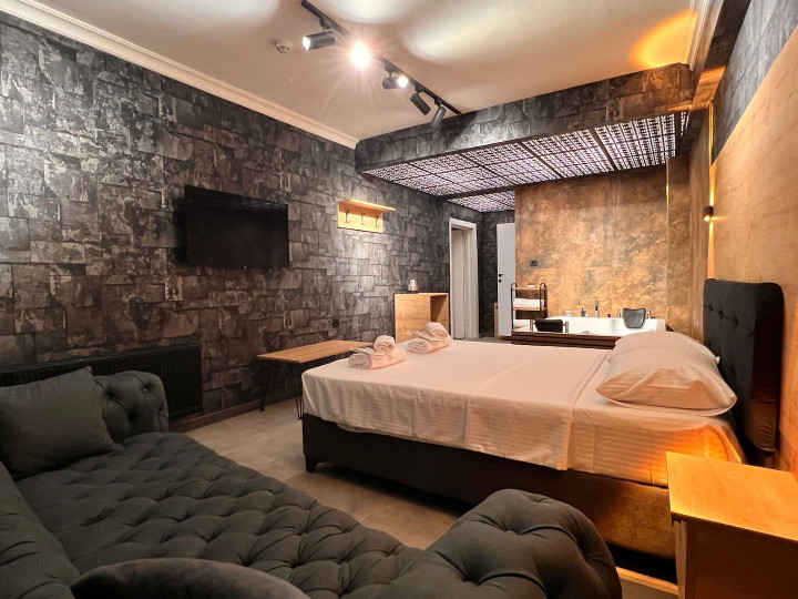 City Centre Vip Apartment With Jacuzzi - Eskişehir