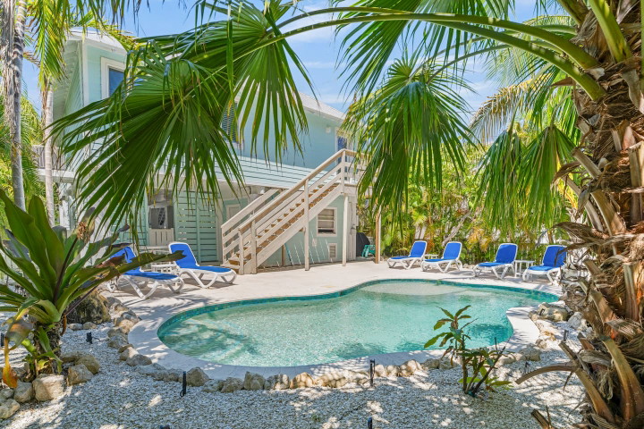 Starfish Home, Best North End, Walk To Beach, Pool - Anna Maria Island, FL