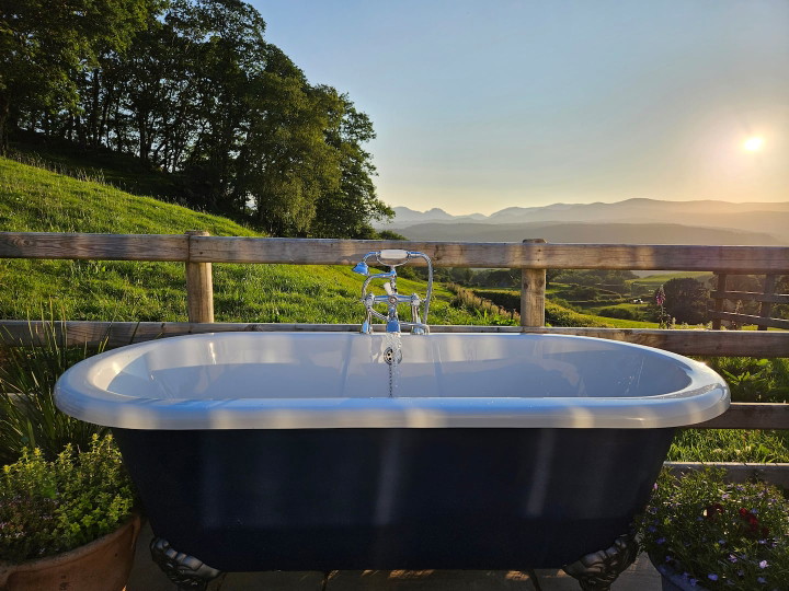 The Blue Tub Cabin - Penrhyndeudraeth