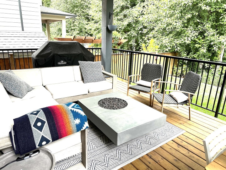 Modern Squamish Oasis 3 Bd, A/c, Sauna, Office X 2 - Squamish