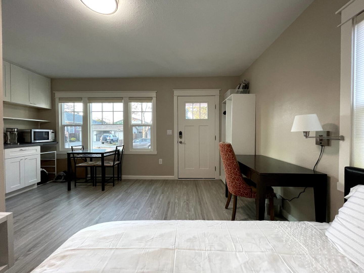 9f-daisy: Bright Studio Near Downtown San Jose - San José, Estados Unidos