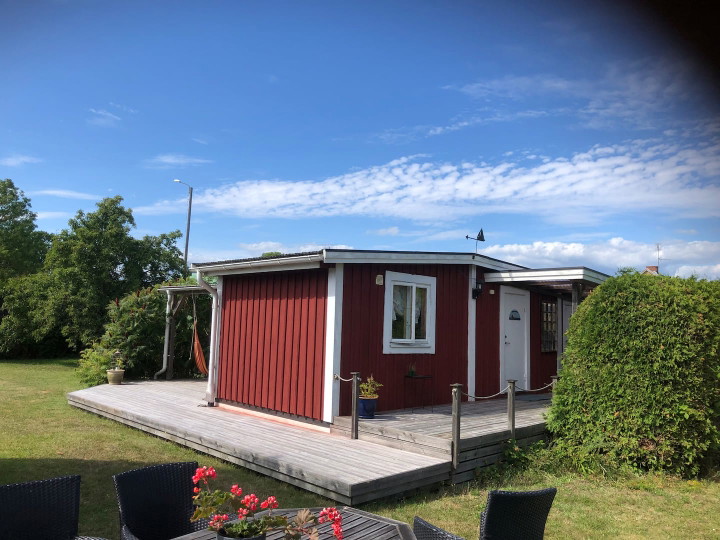 Mysig Gårdsstuga Med Lugnt Läge - Karlskrona
