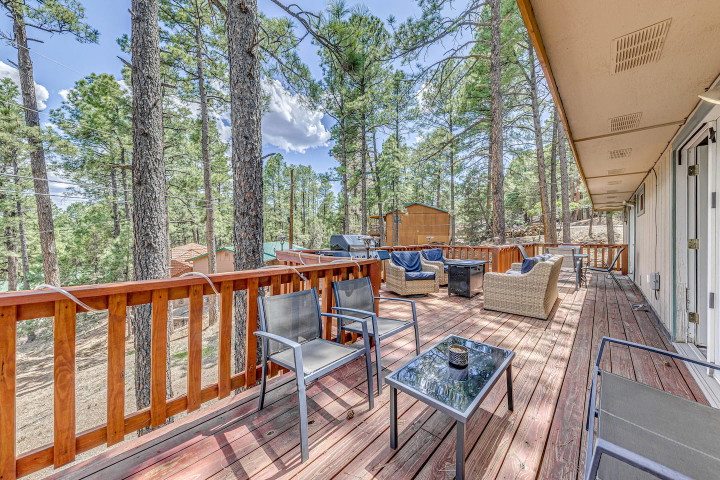 1 Block To Hiking: Ruidoso Home W/ Game Room - Ruidoso, NM