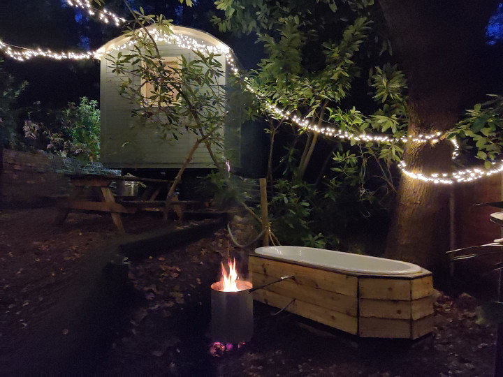 Sylvan Studio Cabin/shepherds Hut - Bournemouth