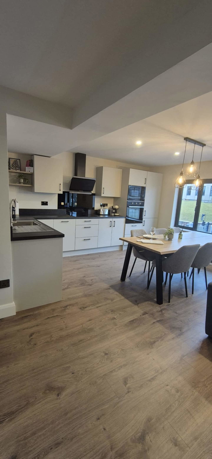 Sleek Modern 2 Bed Apartment In Donegal Town. - Donegal