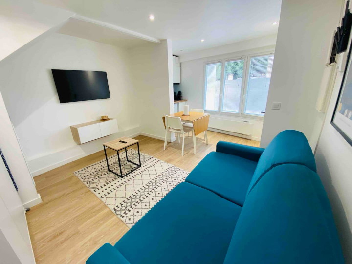 Cozy 30 M2 Apartment With One Bedroom - Montmorency