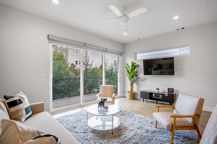 Ethereal Rooftop Retreat @ Midtown/eado - Houston, TX