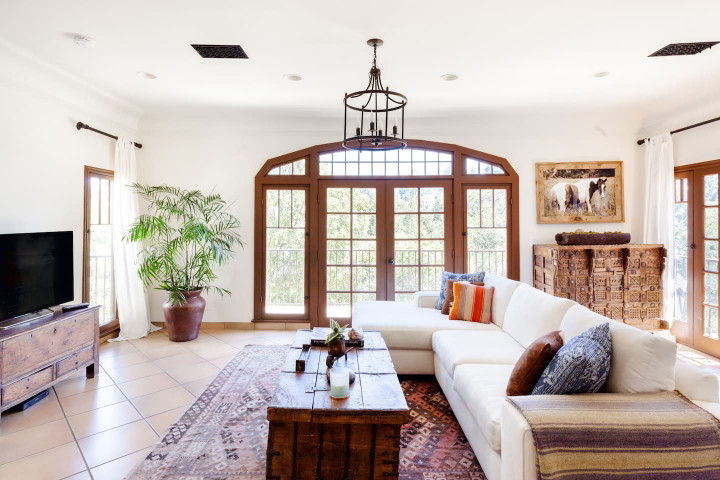Hollywood Hills Designer Villa/duplex With Authentic Charm - Hollywood, CA