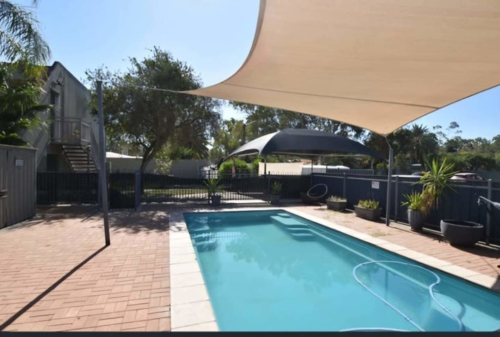 Airport Apartments - Alice Springs