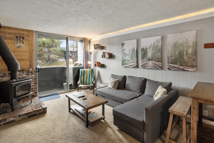 Krystal Villa East 303- Nice, Central To Town - Mammoth Lakes, CA