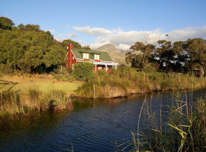 River Cottage, Otters Creek - Privacy And Peace. - Pringle Bay