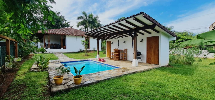 Private Pool · Fenced Yard · 5m To Beach & Town - Panama