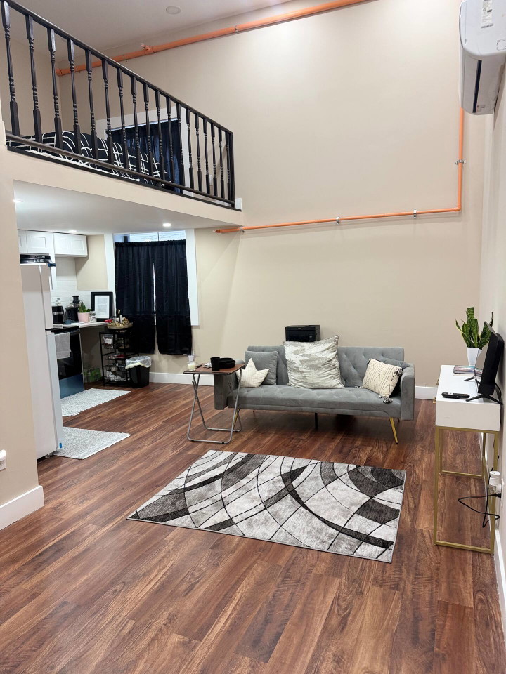 Modern Loft Retreat With Full Kitchen & A/c - Albany, NY