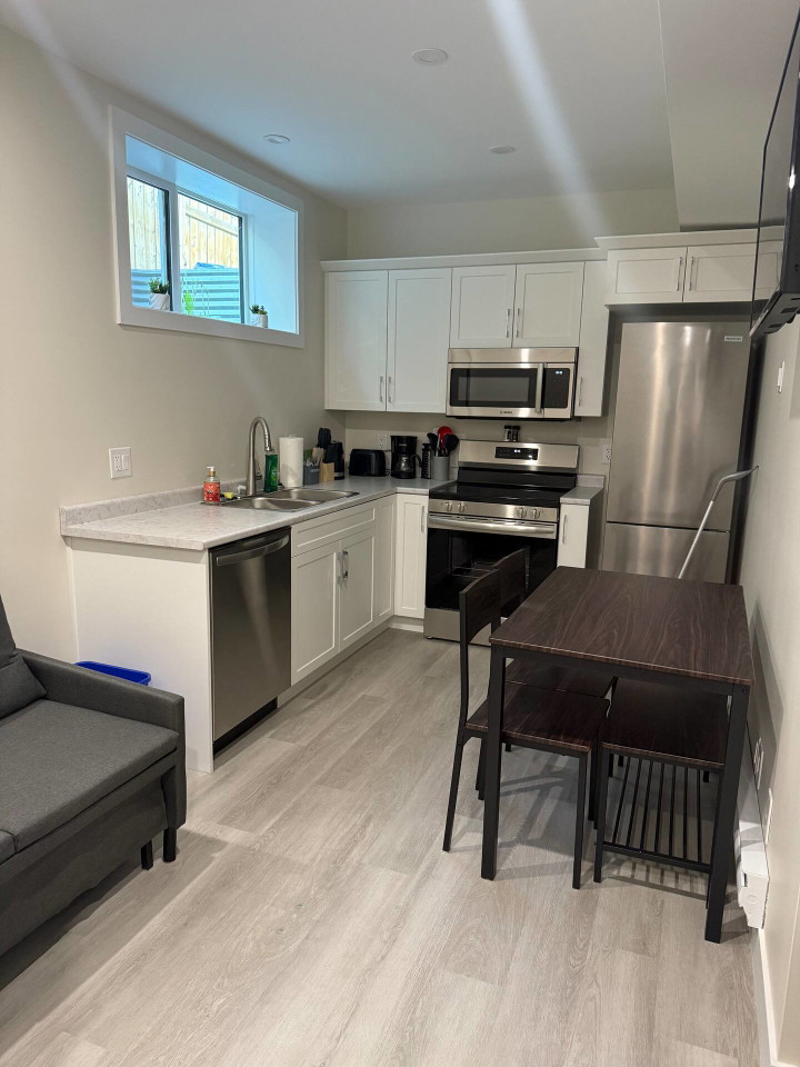 Cozy Getaway- Summer Discount - Saskatoon