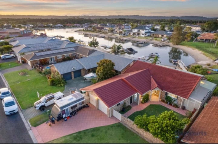 Eco-friendly Home On The Canal - Ballina, Australia