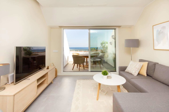 Castle View 1 - Heated Pool, Gym - Fuengirola