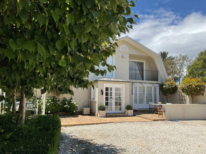 Capbreton Waterfront Retreat - Tamar Valley